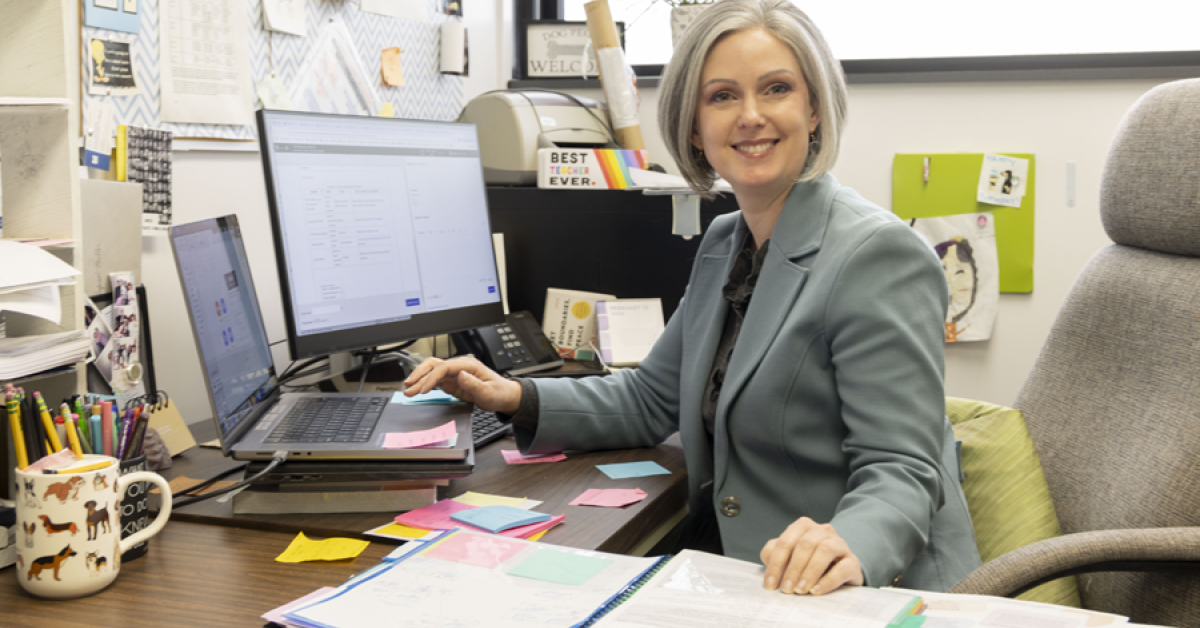 LLCC’s Professor Rebecca Miller named ITC Outstanding Distance Educator ...